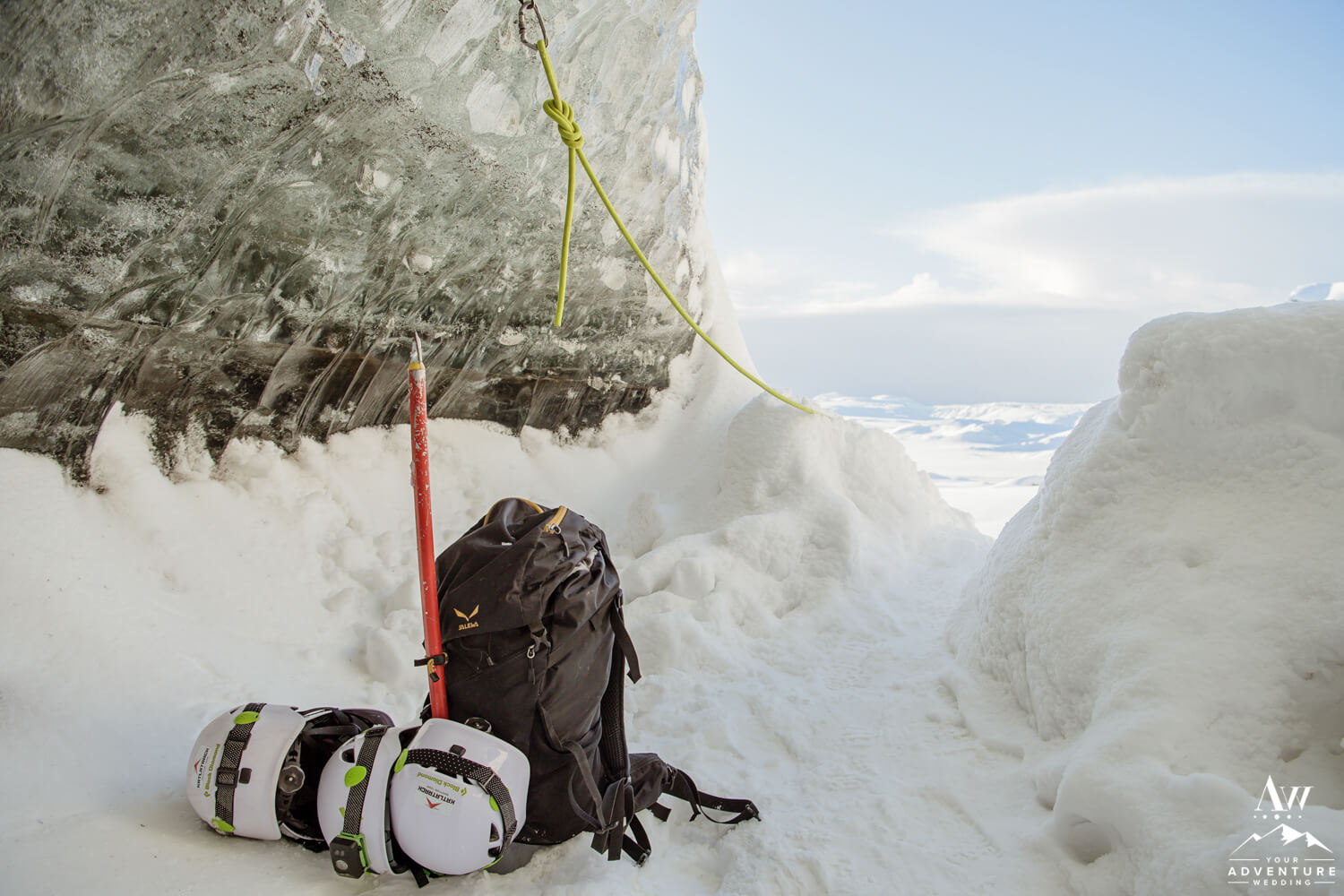 How to Plan an Ice Cave Wedding | Iceland Wedding Planner