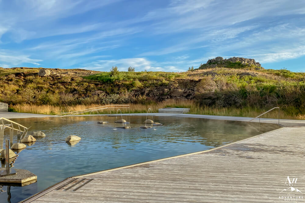 Icelandic Floating Pools: Vök Baths | Iceland Wedding Planner