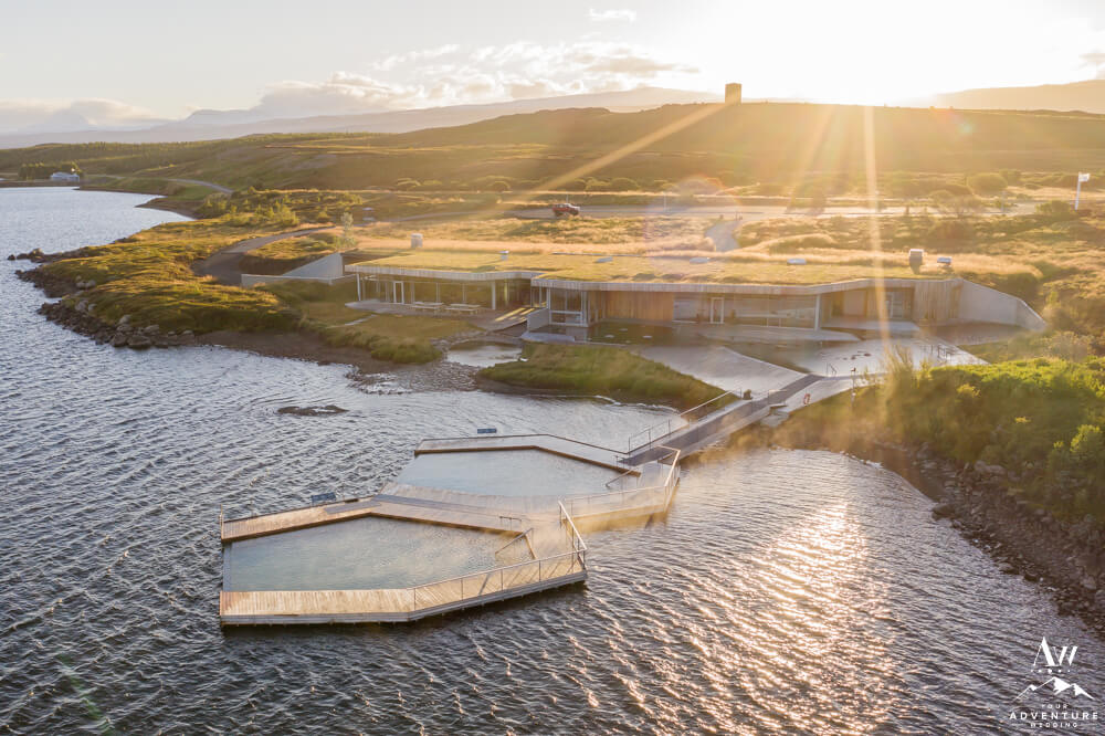Icelandic Floating Pools: Vök Baths | Iceland Wedding Planner