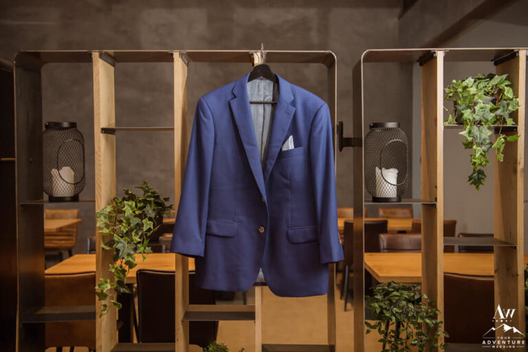 Jampacked Experience Driven Elopement: Warren + Stacie