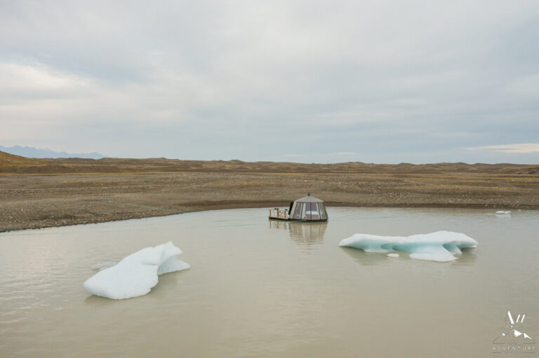 Iceland Igloo Experience at Fjallsárlón Glacier Lagoon