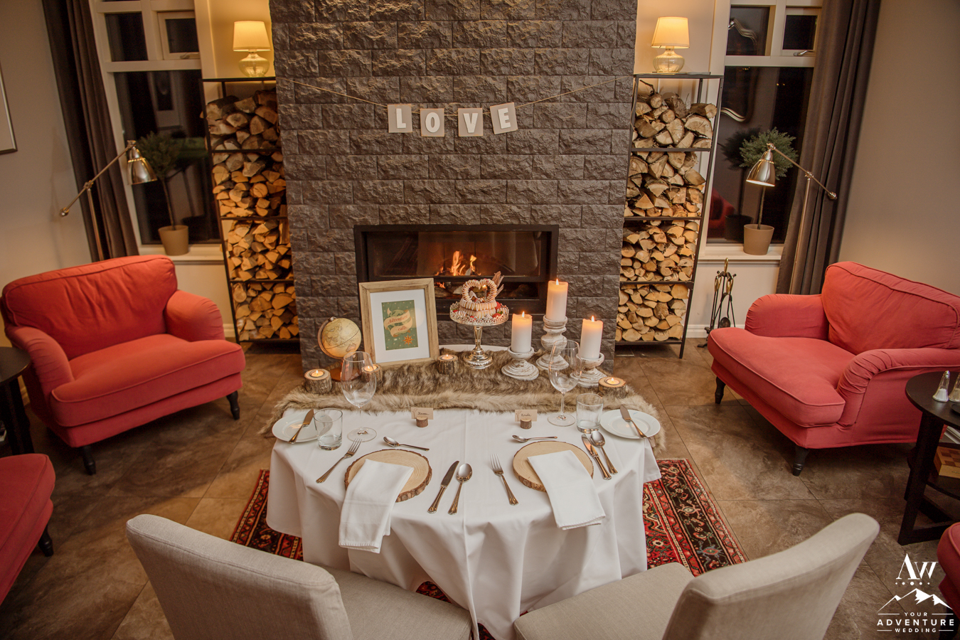 Styled Elopement Reception Table | Iceland Wedding Planner