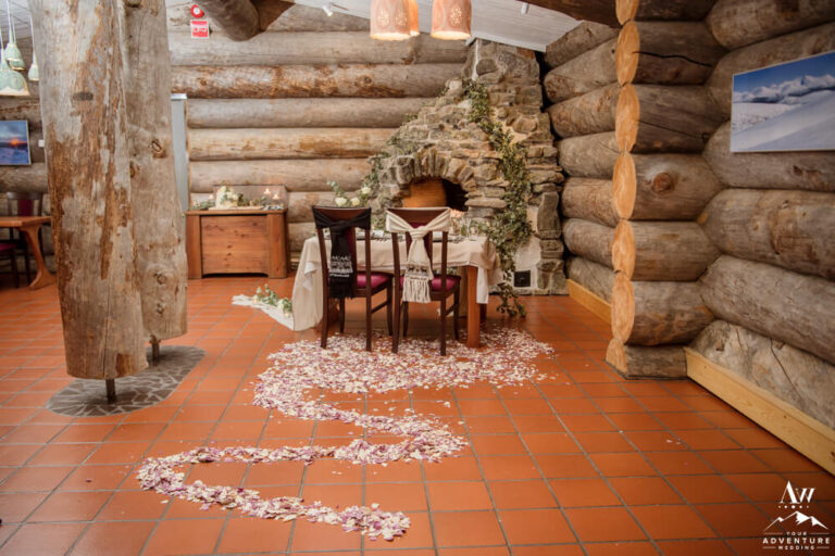Styled Elopement Reception Table | Iceland Wedding Planner